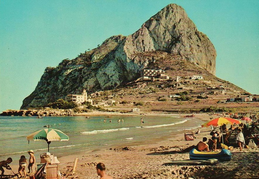 Seixanta anys de batalla urbanística a Calp a través de 30 fotografies ...