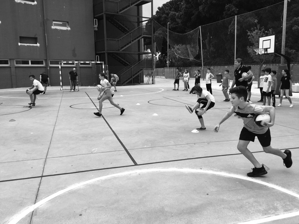 El CEIP Llebeig de Dénia aposta pel rugby amb sessions teòrico ...