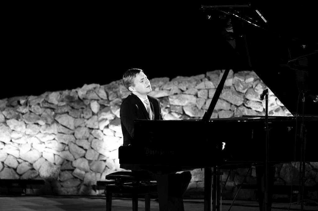 Dmytro Choni, pianista ucraïnès guanyador del Concurs Internacional de ...