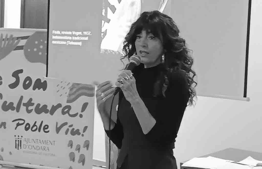 Anna Moner repassa a Ondara la vida i obra de Frida Kahlo