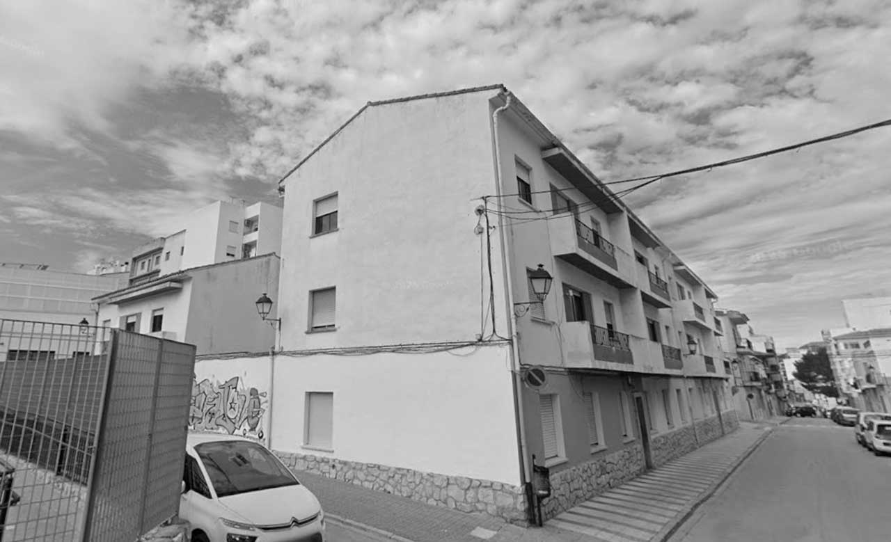 Gata crearà una cooperativa per construir 21 vivendes i cedirà el seu ...