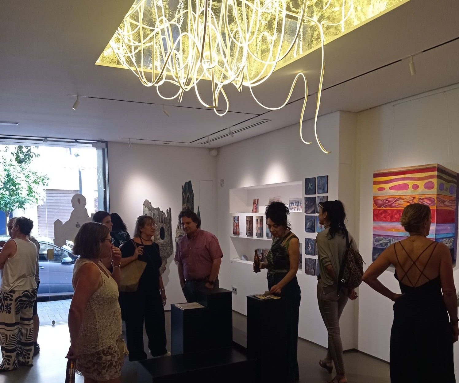 El artista de Dénia Roberto Calvo expone su obra pictórica más reciente ...
