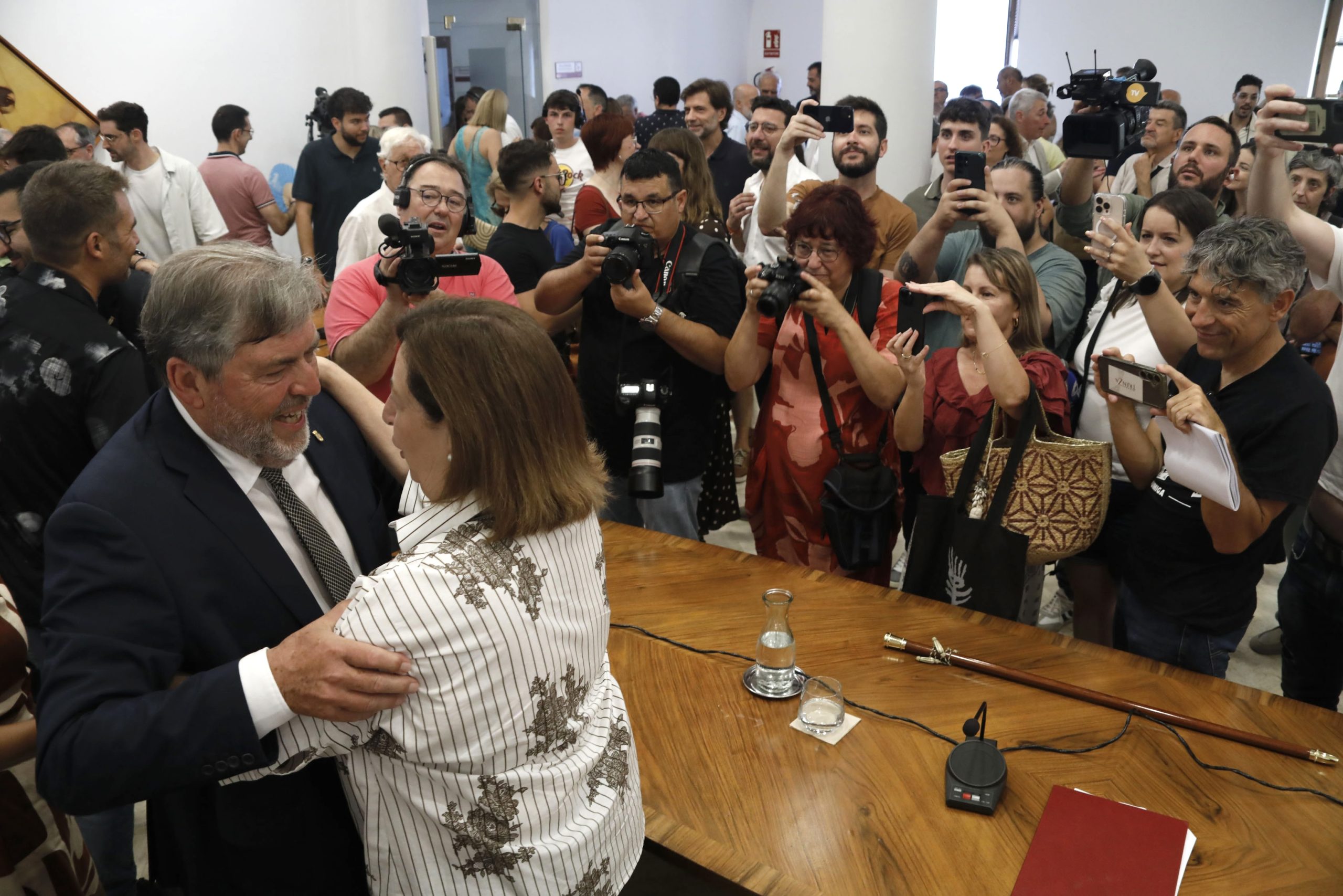 Vito Corleone, el lapsus del PSPV i l’«amistat civil»: així comença l ...