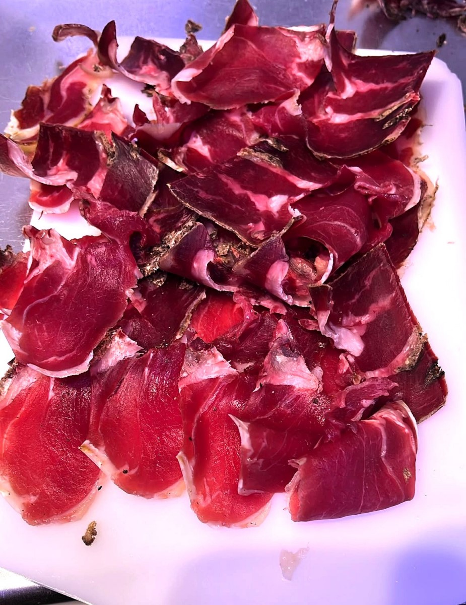 Pernil d’ovella de la Marina: alta xarcuteria amb identitat local